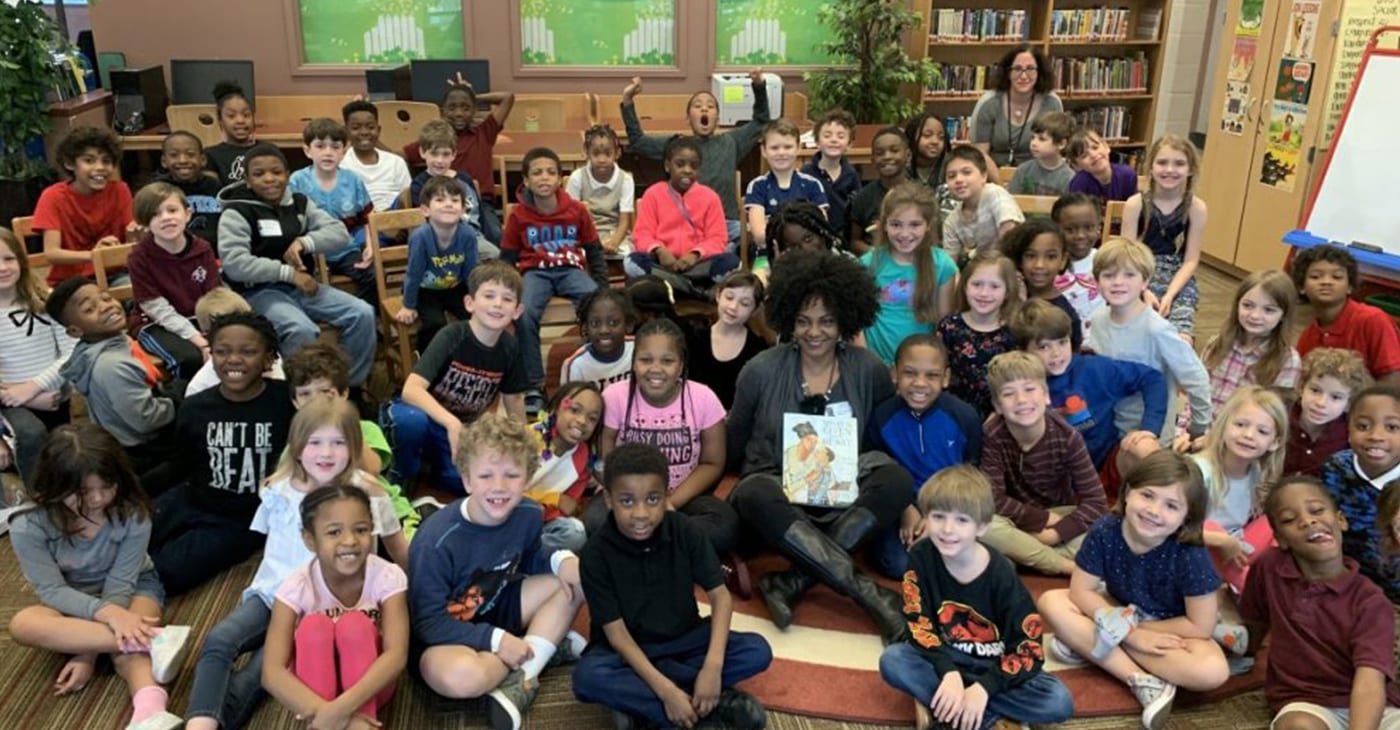 James-Simons-Elementary-students-with-April-Harrison - TSDMemphis.com