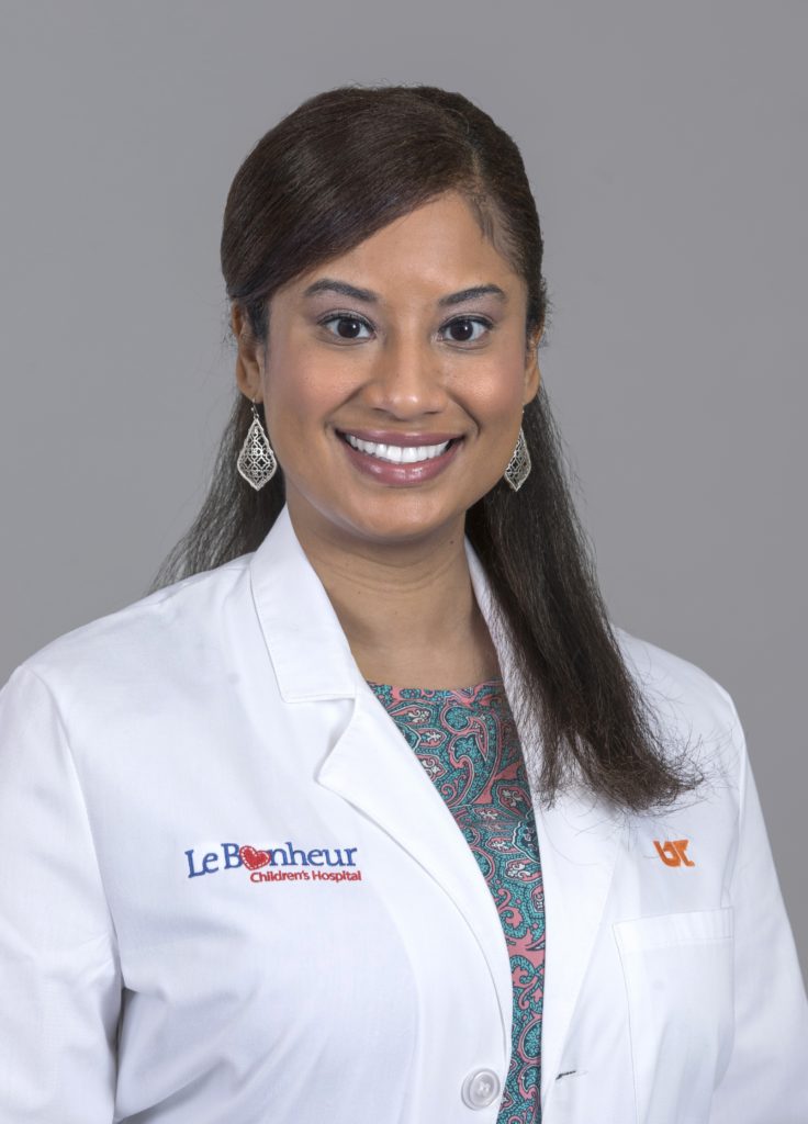 Jamila smith-young(r) with a fellow staffer - TSDMemphis.com